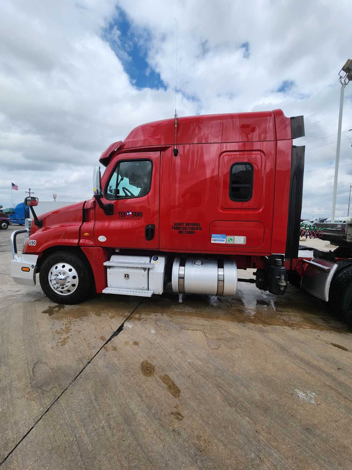 Home - Tex Sand Transport, LLC
